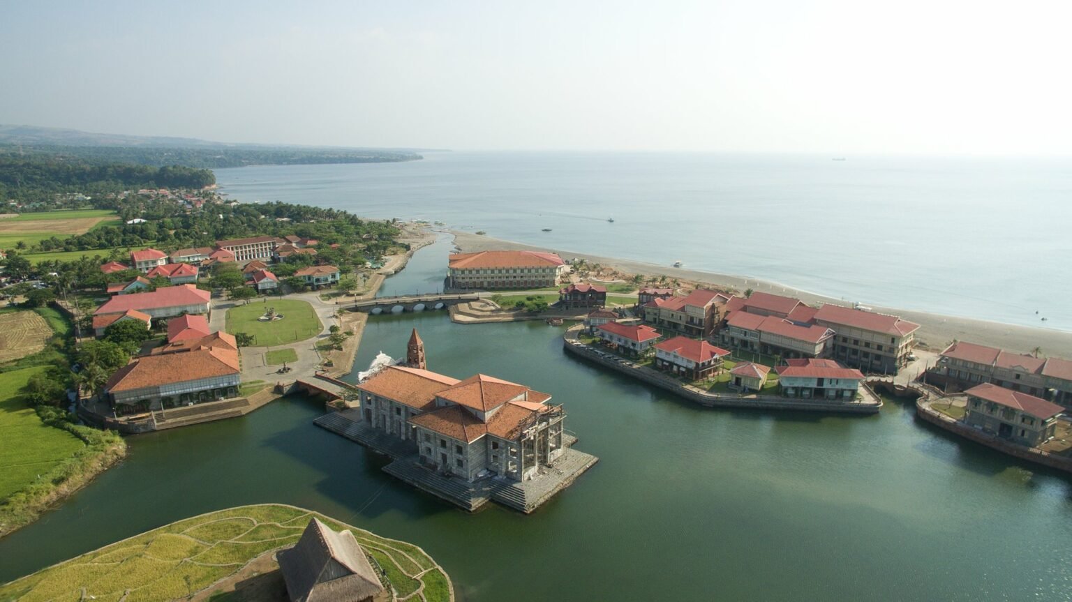 Las Casas Filipinas de Acuzar "History Land" - Iconic MNL