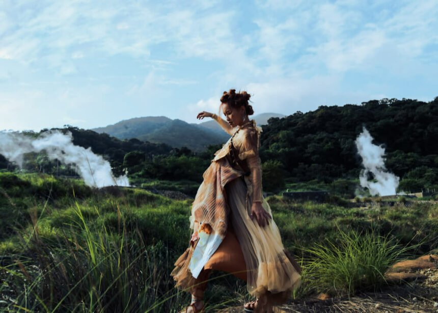 Taiwan Beats artist LÜCY tells her life story in her debut album “LÜCY ...