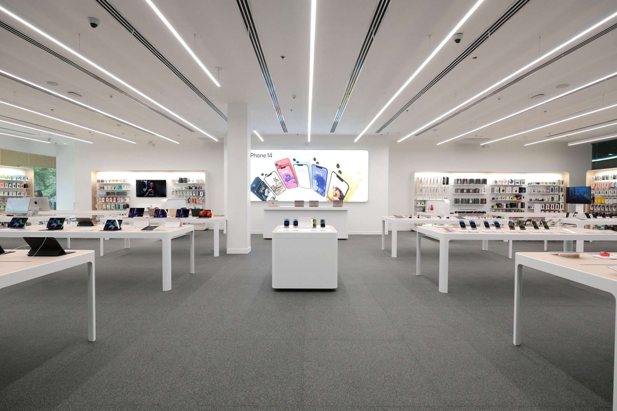Power Mac Center SM Mall of Asia now an ‘Apple Premium Partner’ store ...