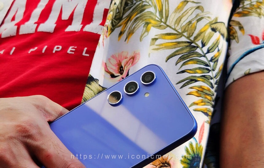 Samsung Galaxy A54 Review: Flagship Features, Mid-Range Price?