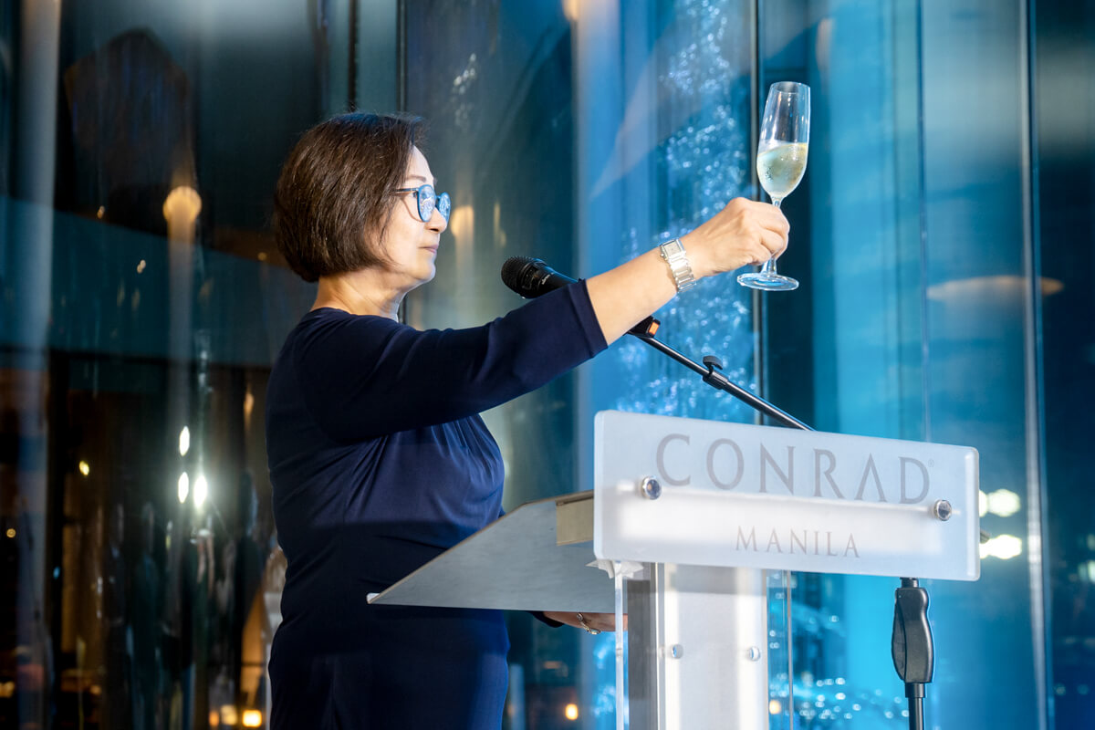 Conrad Manila Unwraps Delightful Surprises for the Holiday Season ...